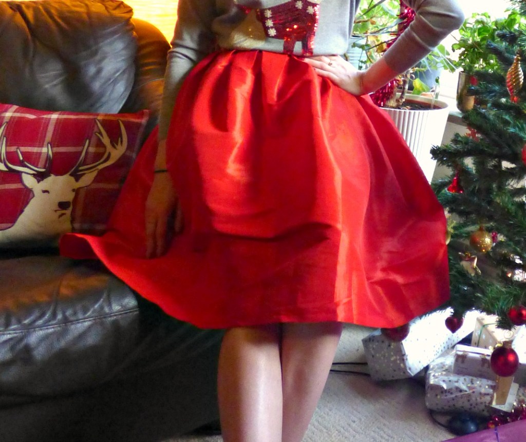 Outfit: The Christmas Skirt – Picking the Day