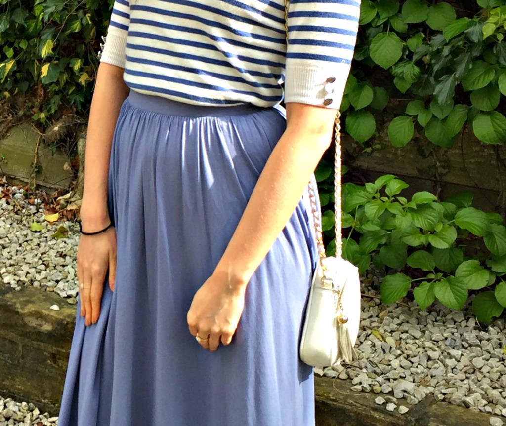 Outfit: Bare Legs & Baby Blue – Picking the Day