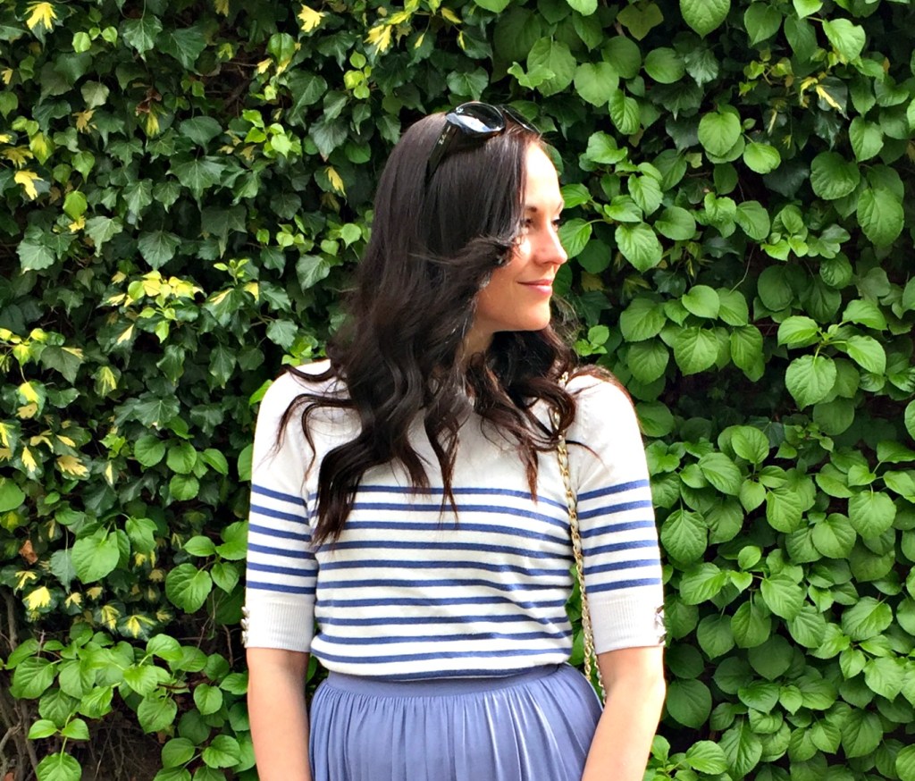 Outfit: Bare Legs & Baby Blue – Picking the Day