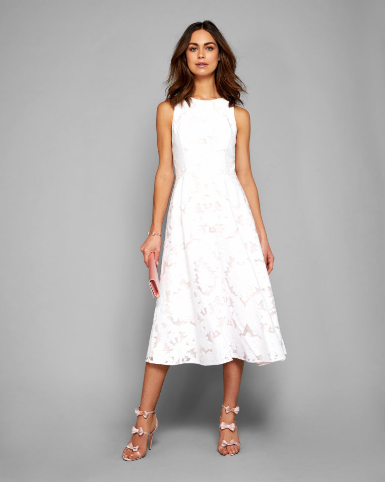 Inspired by Givenchy – Picking the Day